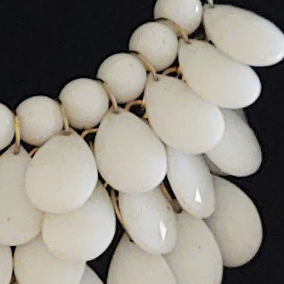 CASEIN PLASTIC | Jewelry | Vintage Casein Drop Necklace | Poshmark